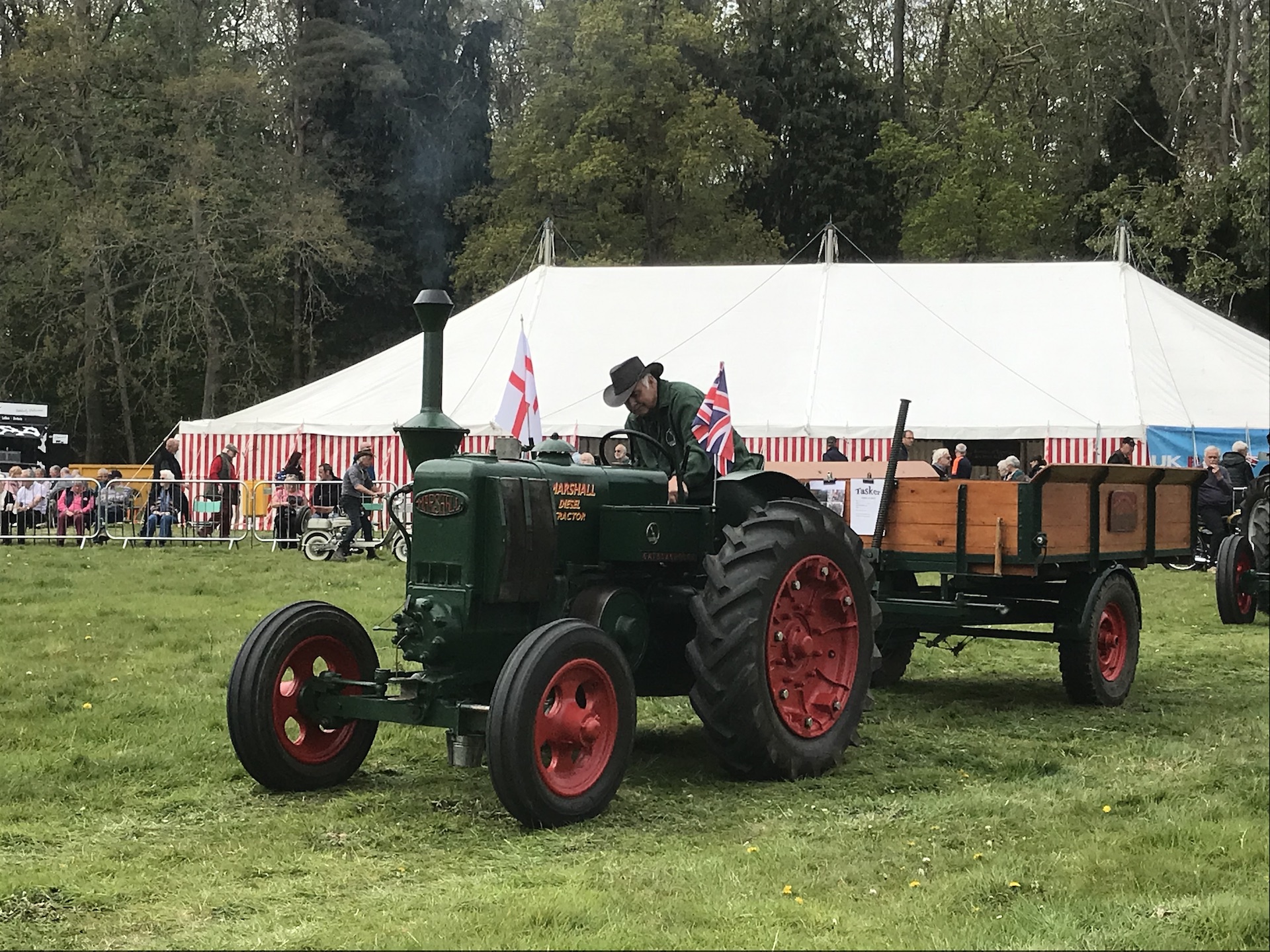 Stradsett Park Vintage Rally 2022 – The Vale of Belvoir Machinery Group