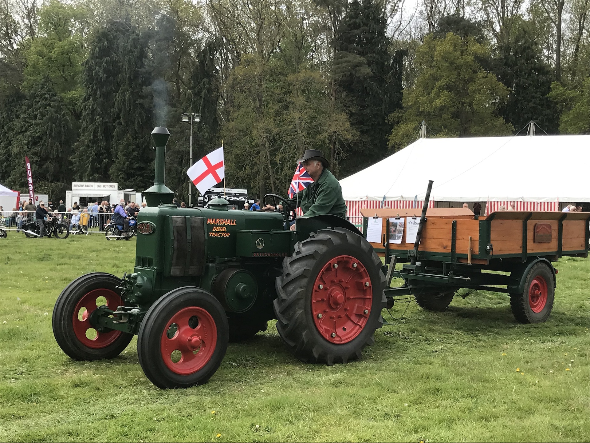 Stradsett Park Vintage Rally 2022 – The Vale of Belvoir Machinery Group