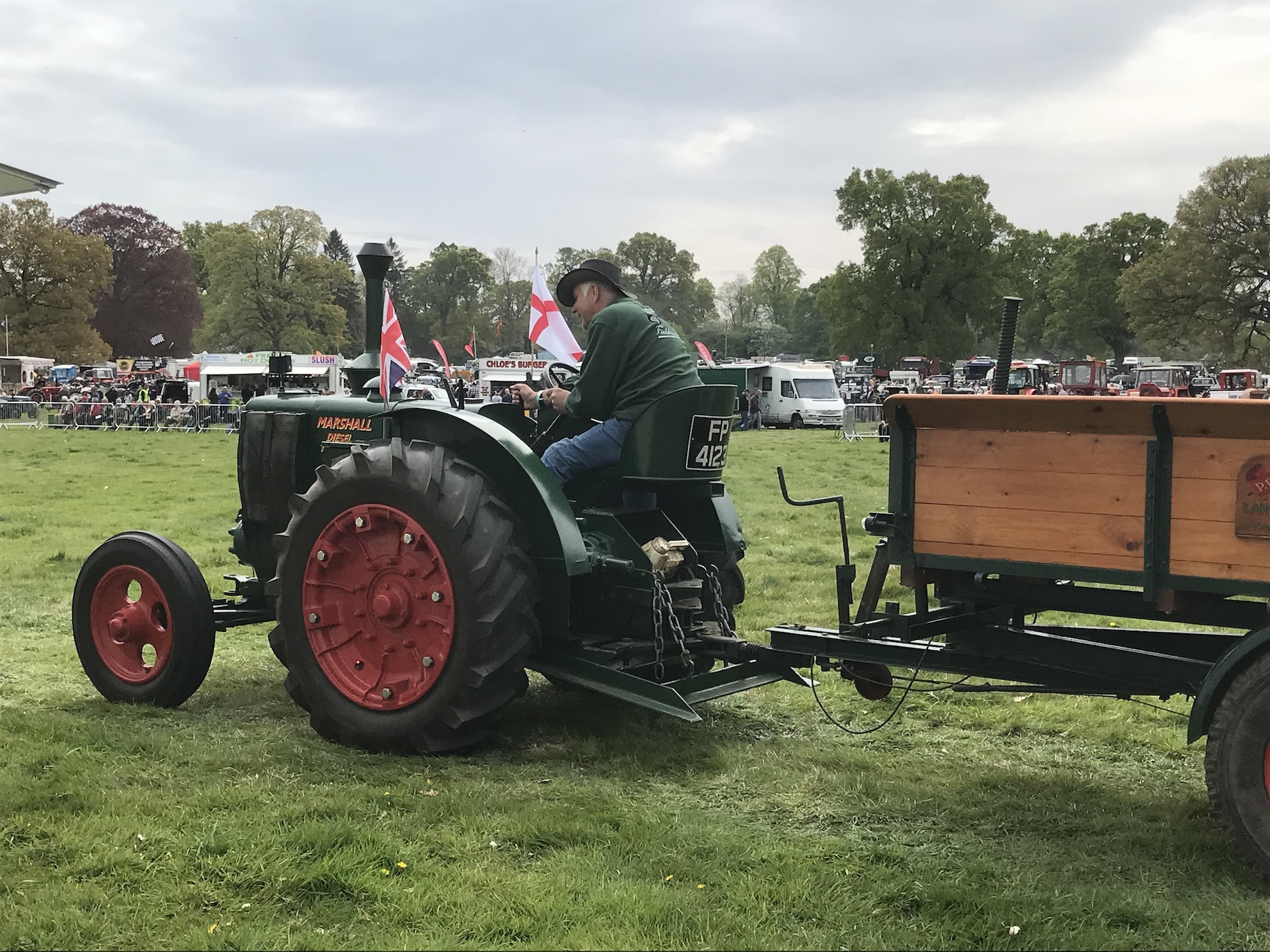 Stradsett Park Vintage Rally 2022 – The Vale of Belvoir Machinery Group
