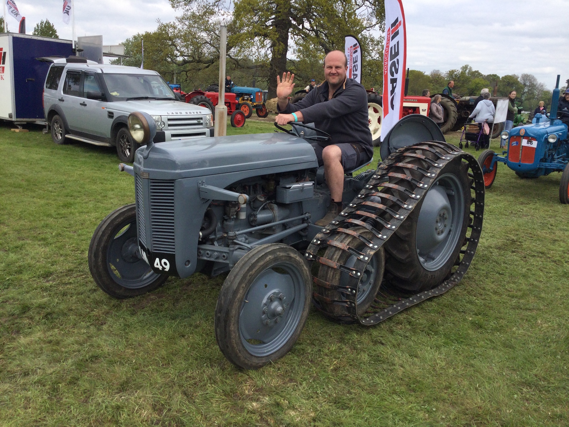 Stradsett Park Vintage Rally 2022 – The Vale of Belvoir Machinery Group